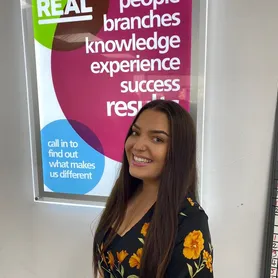 Estate Agent in Feltham - Contact Us - Barnard Marcus