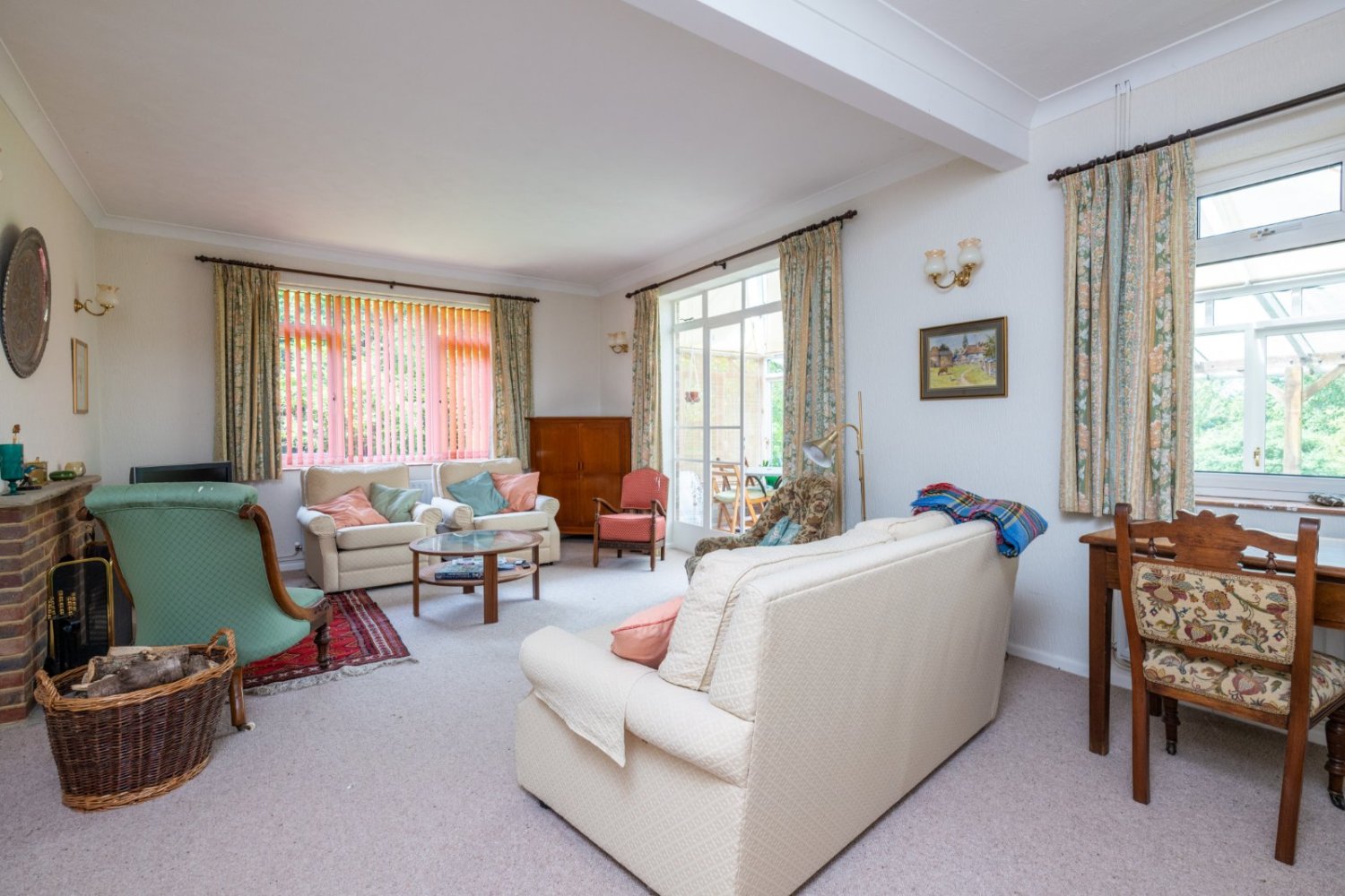 Jackson Stops 3 Bedroom Property For Sale In The Tump Crowborough