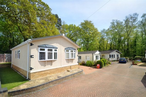 2 Bedroom Property For Sale In Old Newton Road Bovey Tracey Newton