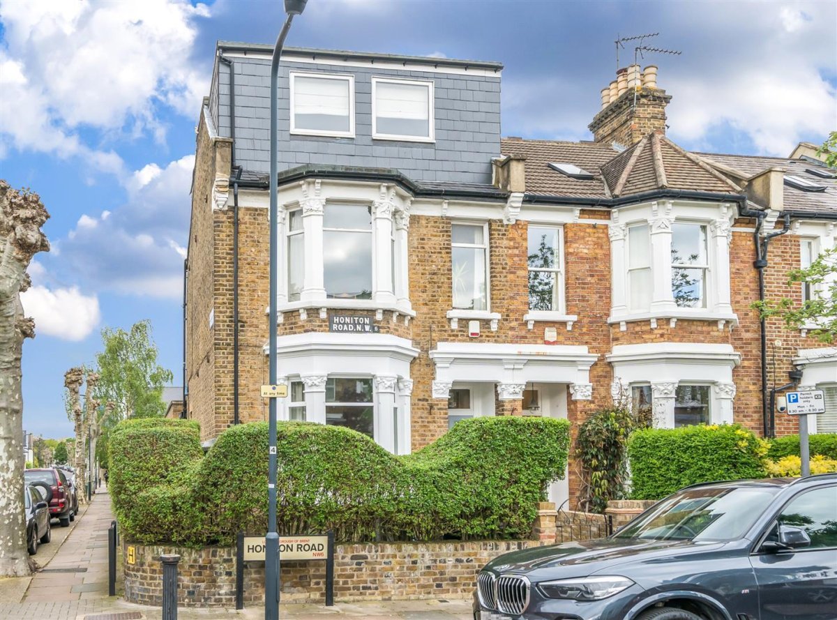 4 Bedroom Property For Sale In Honiton Road London Nw6 £1 999 950