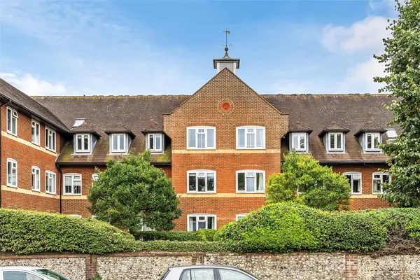 1 bedroom property for sale in Canterbury Court, Station Road, Dorking ...