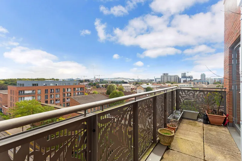 2 bedroom property for sale in Hastings Road, London, E16 - Guide price ...