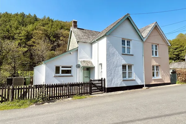 3 bedroom property in Brendon, Lynton, Devon, EX35 - Guide price £ ...