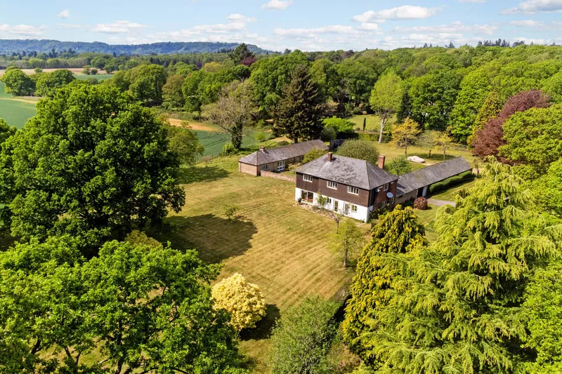 5 bedroom property for sale in Durford Wood, Petersfield, GU31 - Guide ...
