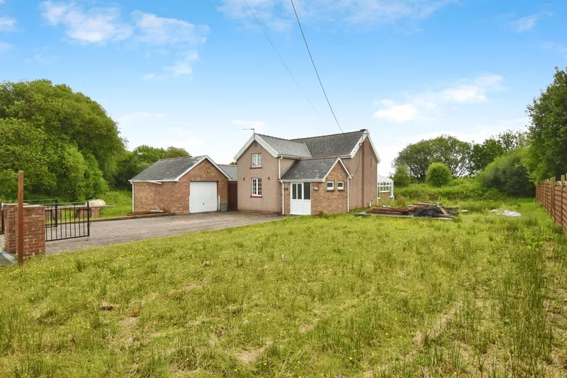 2 bedroom property for sale in Penygroes Road, Gorslas, Llanelli ...