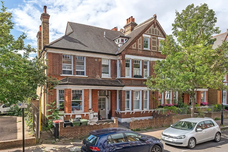 2 bedroom property for sale in Cautley Avenue, London, SW4 - Offers in ...