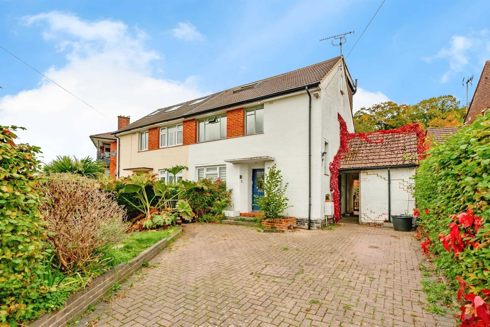 Properties for sale in Reigate, Surrey