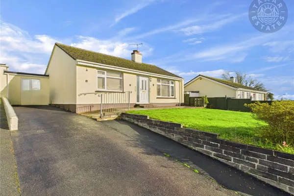 2 bedroom property for sale in Morview Road, Widegates, Looe, Cornwall ...