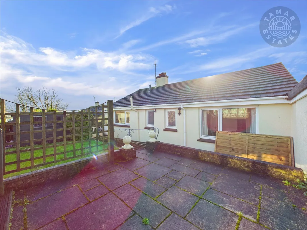 2 bedroom property for sale in Morview Road, Widegates, Looe, Cornwall ...