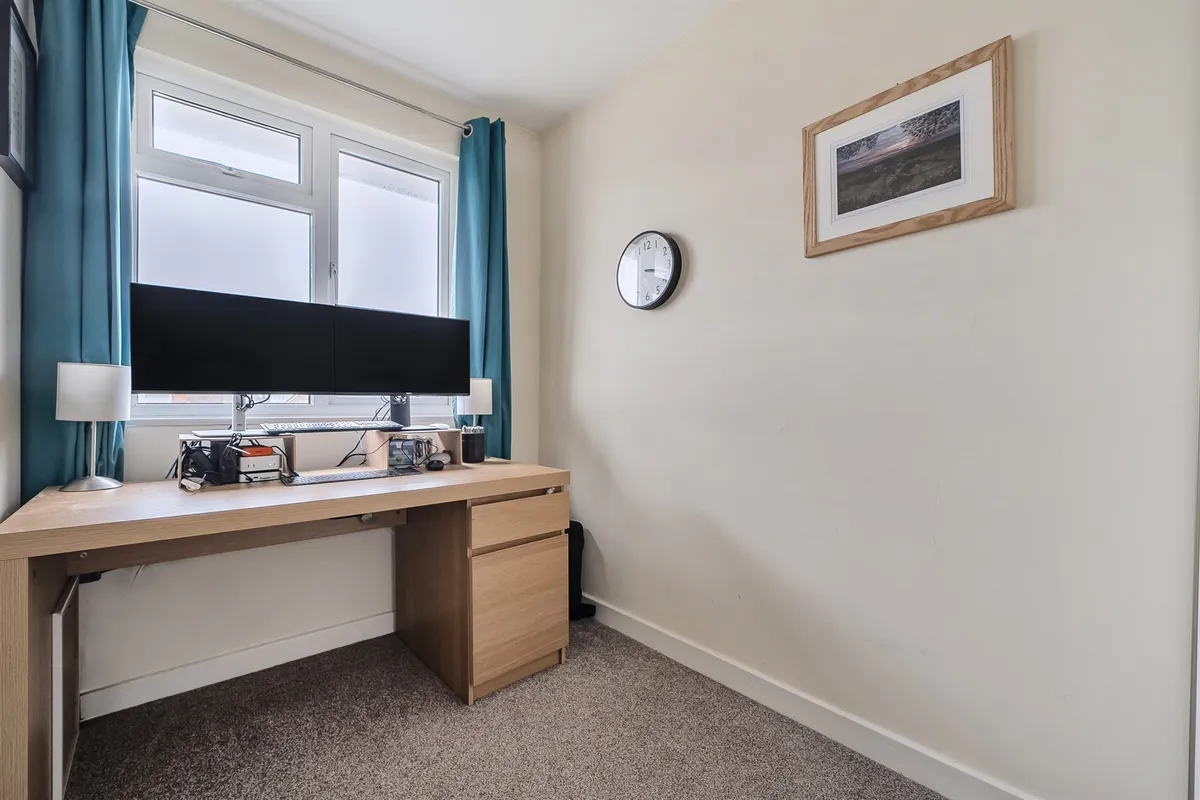 Cadwell Drive, Maidenhead - 3 bedroom semi-detached house - Roger Platt